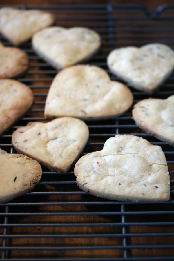Farmhouse Shortbread Cookies • The Farmhouse Project
